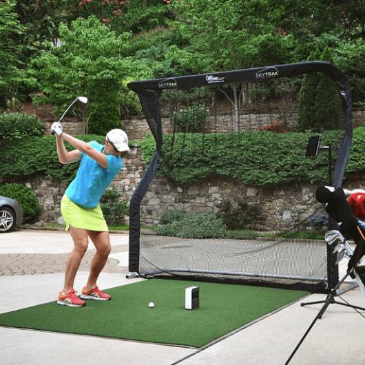 8 Best Golf Simulators For Outdoor Use - 2024 Review & Guide