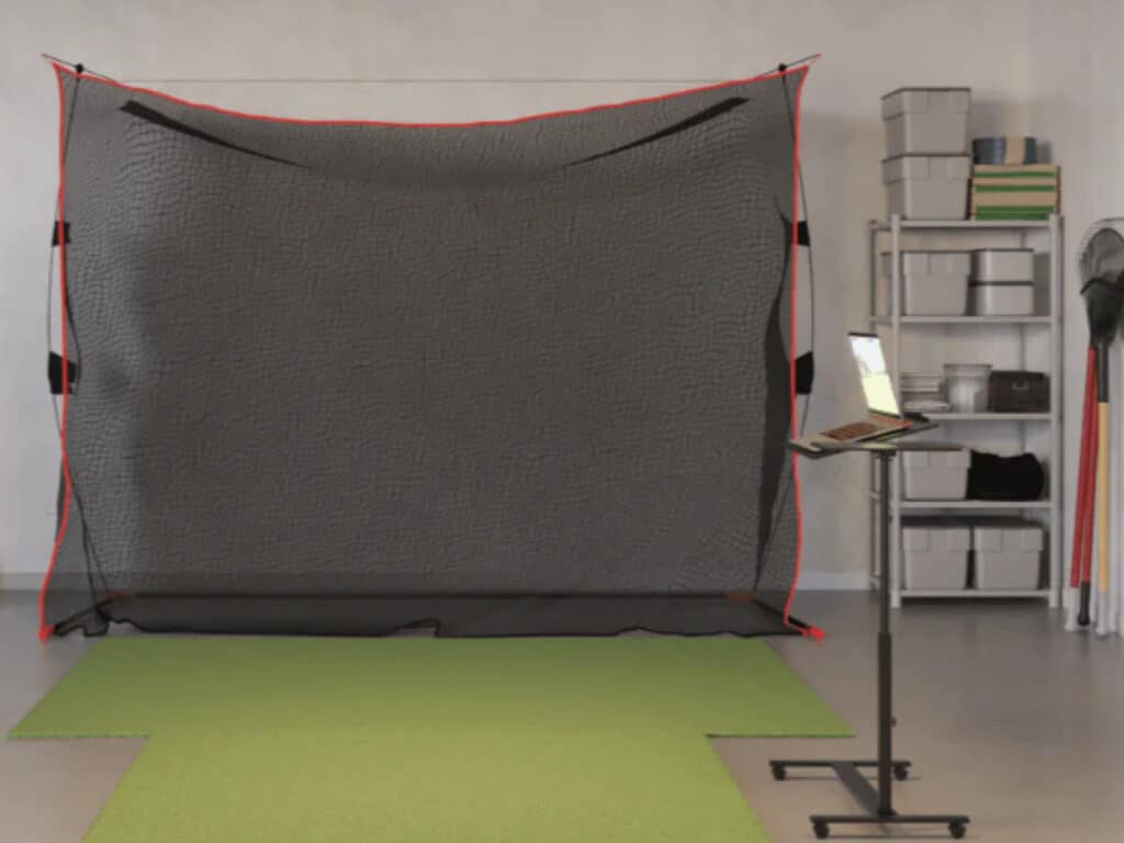 8 Best Golf Simulators To Connect With TV - Reviews & Guide