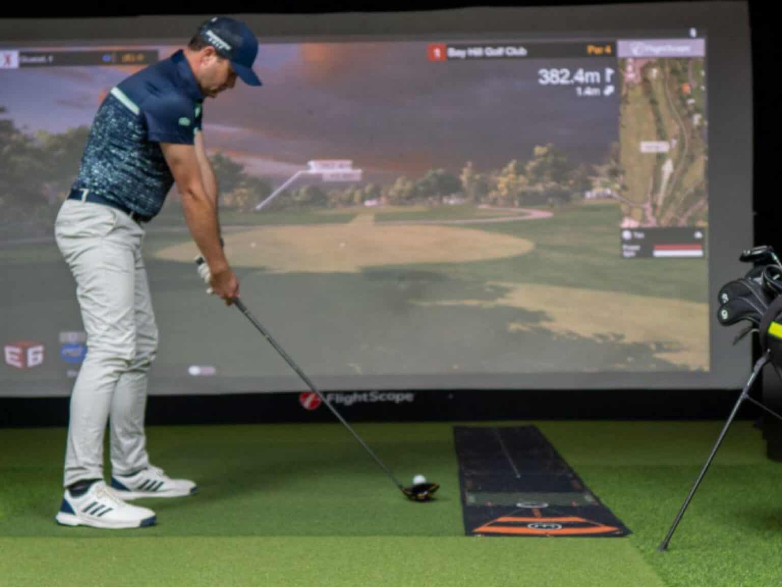 Steps To Start And Grow A Golf Simulator Business