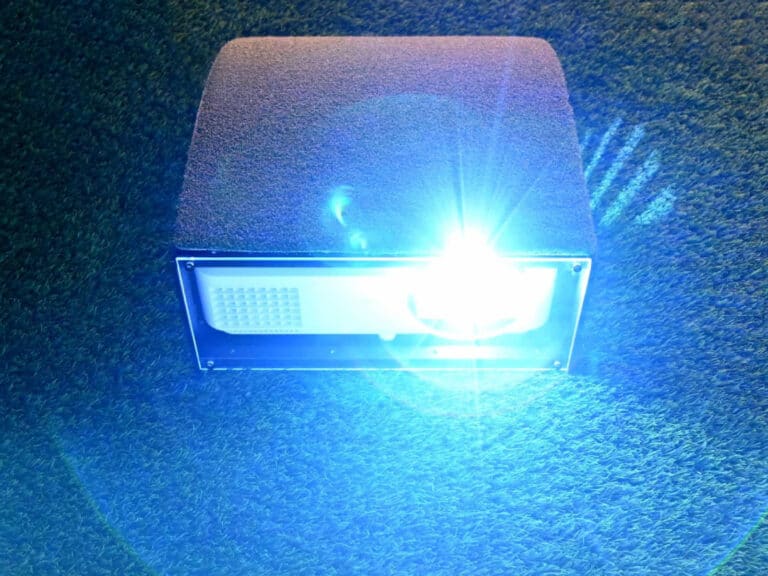 6 Best Floor Mounted Golf Simulator Projector Enclosures