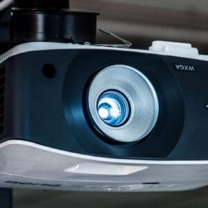 10 Best 4K Projectors For Golf Simulator | Reviews & Guide