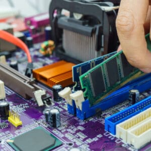 An Ultimate Guide to Computers for Home Golf Simulators