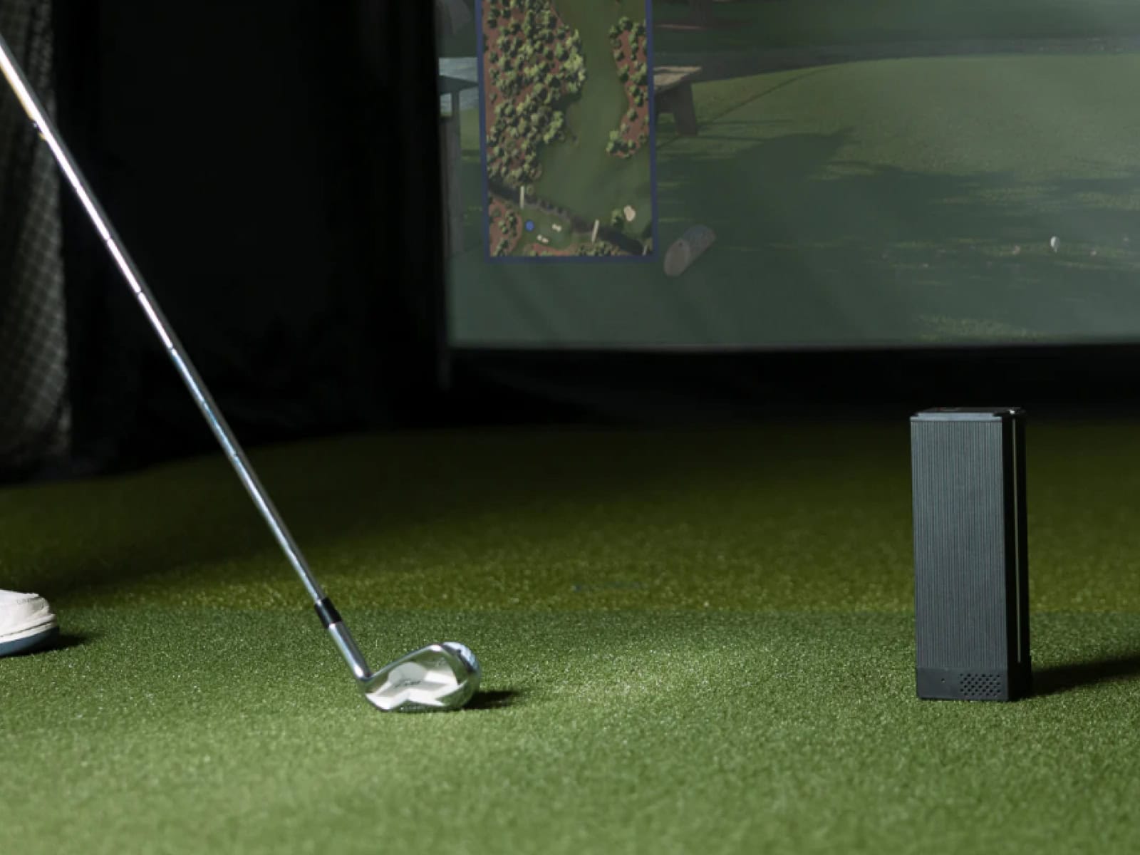 An Ultimate Guide to Computers for Home Golf Simulators